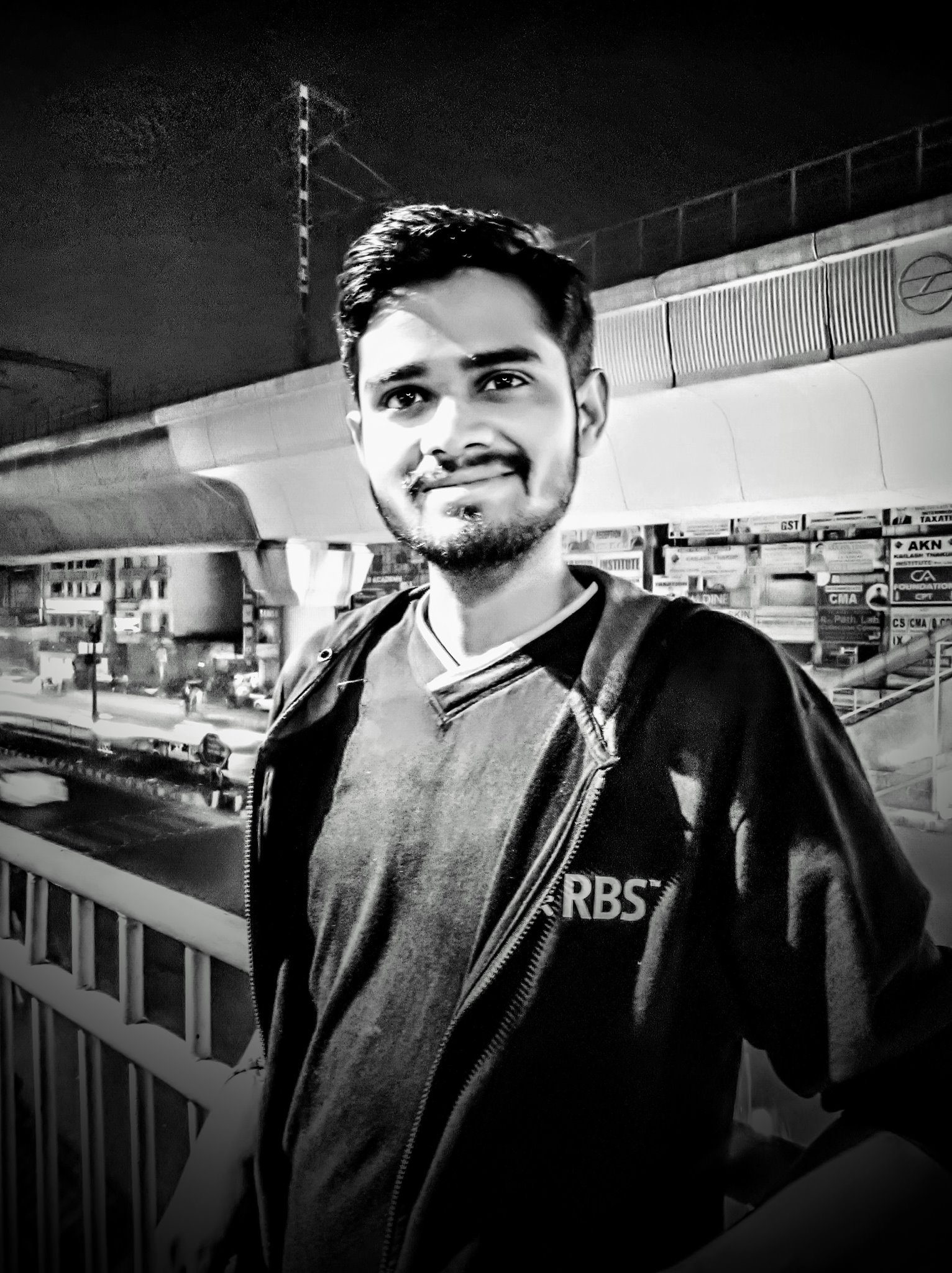 Manzar - मंजर - Amar Ujala Kavya