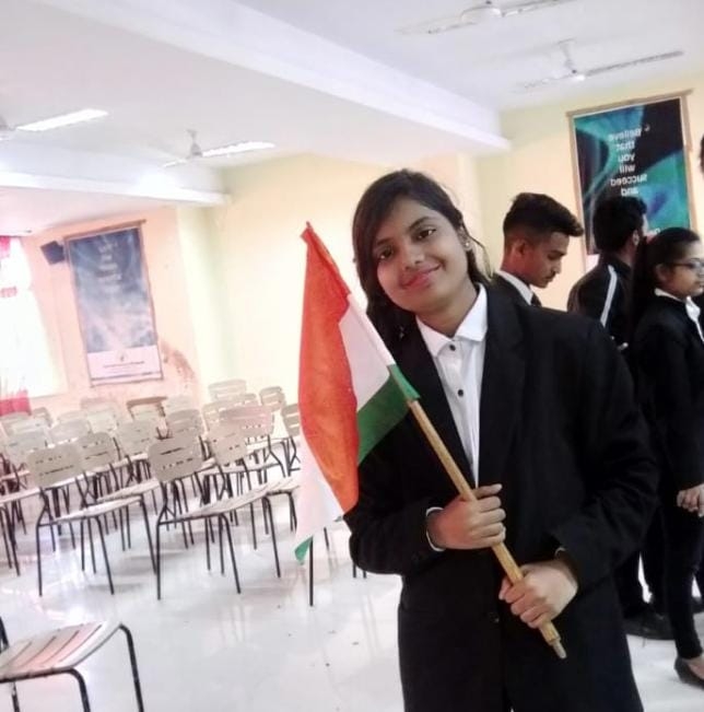 Aatmnirbhar Bharat - आत्मनिर्भर भारत - Amar Ujala Kavya